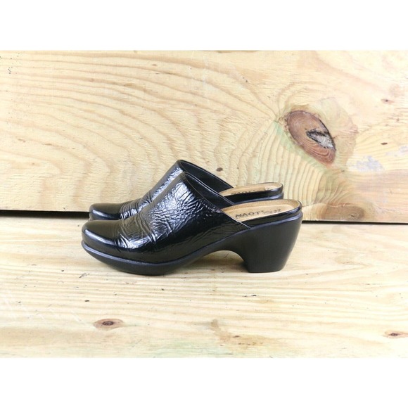 Naot | Shoes | Naot Shoes Womens 37 Dream Clog Black Patent Leather Sz ...